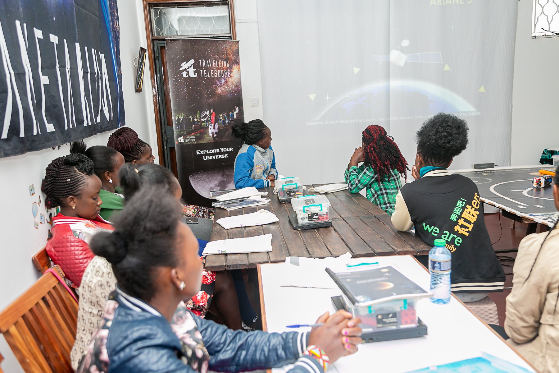Girls in STEM Career Day @ The Travelling Telescope – Mawazo Website